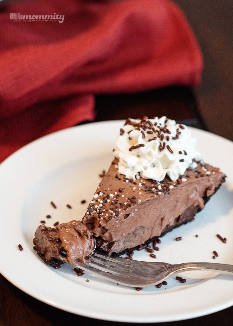 Chocolate Pudding Pie No Bake - Protein Packed & Perfect for Summer!